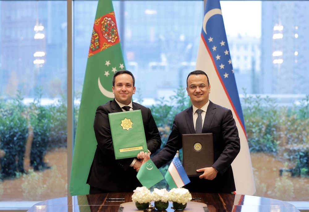 Turkmenistan, Uzbekistan Launch Visa-Free Border Trade Zone | Society